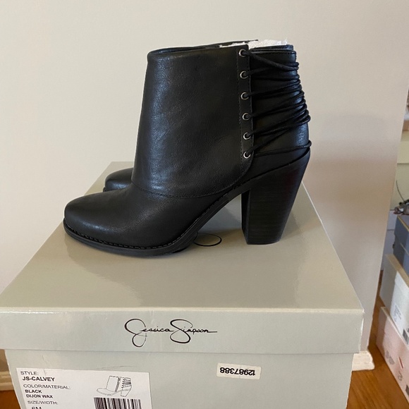 Jessica Simpson | Shoes | Jessica Simpson Calvey Black Leather Ankle ...
